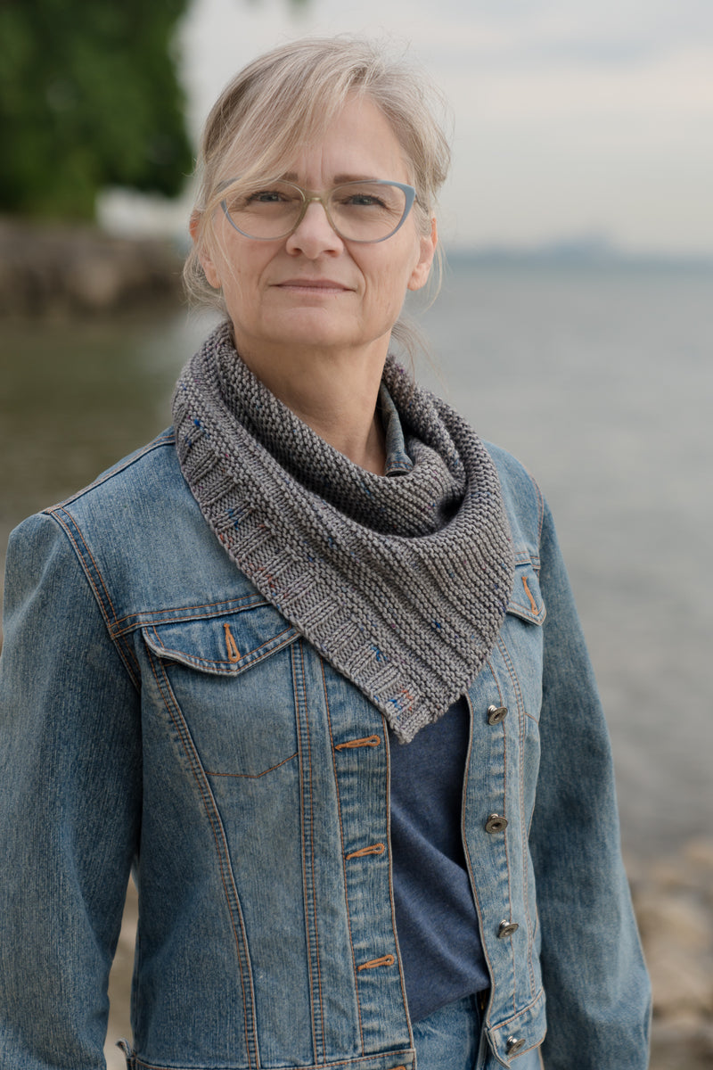 Among the Shadows Cowl – Kelene Kinnersly Designs